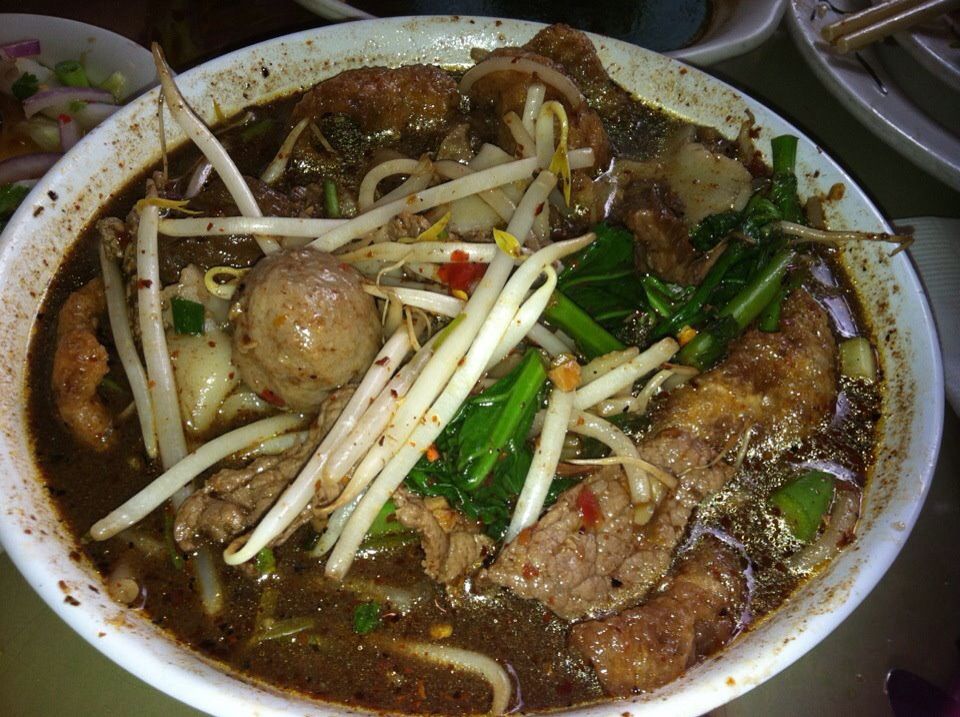 10 món ăn tuyệt vời của Lào